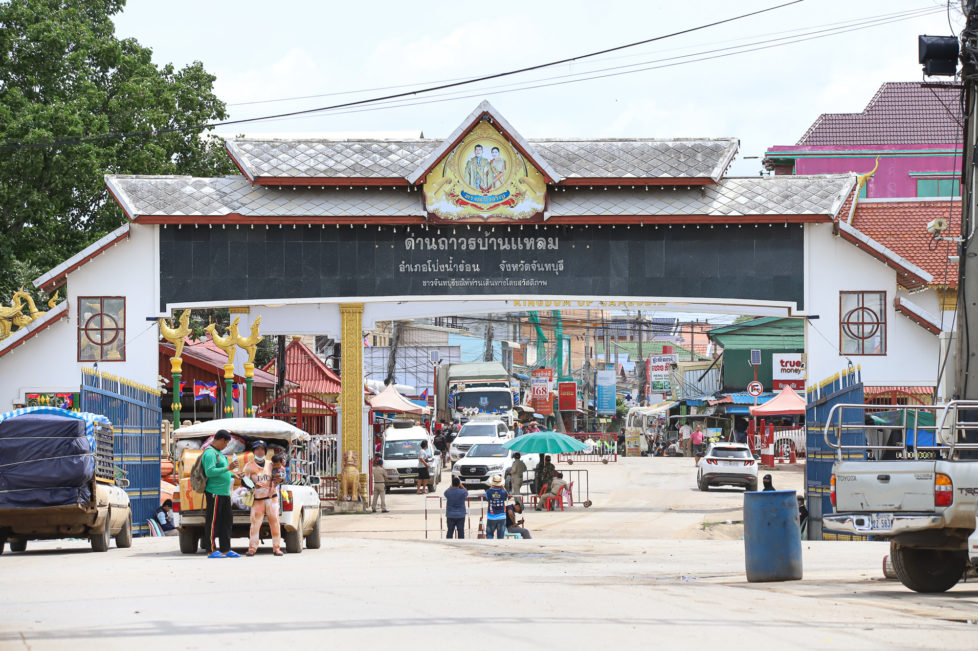 ตรึงเครียด ชายแดนไทย-กัมพูชา สั่งระงับเข้า-ออก 2 จุดผ่านแดนแล้ว - The ...